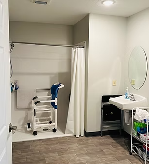 Life at Maple Ridge - Maple Ridge Living Center | Lake City, MI